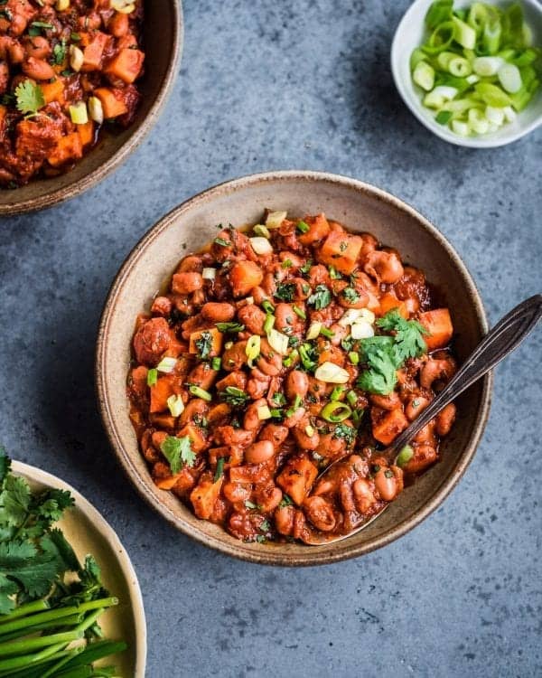 Smoky Sweet Potato and Pinto Bean Chili - Rainbow Plant Life